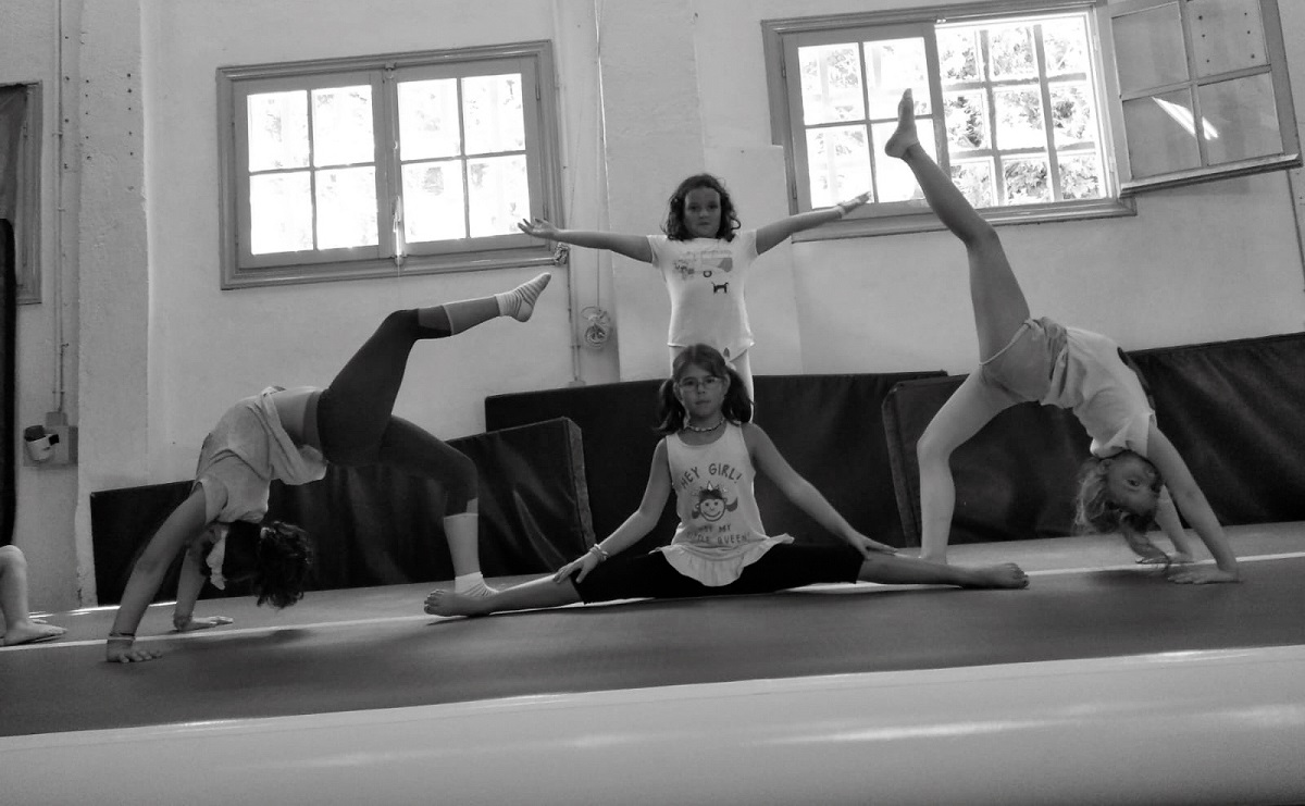 Escuela de Circo | Acrobacia niños